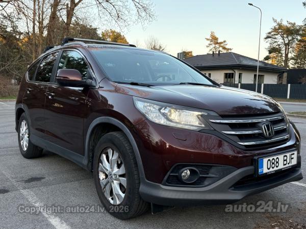 Brūns Honda CR-V 2013 Tallina, ar dzinēja tilpumu 2.00 L un nobraukumu 162 tūkst. km par 12490 €, foto 1 vietnē AUTOMOTO.COM.LV