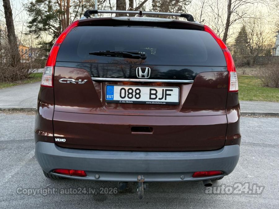 Brūns Honda CR-V 2013 Tallina, ar dzinēja tilpumu 2.00 L un nobraukumu 162 tūkst. km par 12490 €, foto 7 vietnē AUTOMOTO.COM.LV