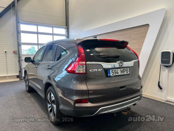 Brūns Honda CR-V 2015 Rakvere, ar dzinēja tilpumu 2.00 L un nobraukumu 169 tūkst. km par 14400 €, foto 3 vietnē AUTOMOTO.COM.LV
