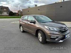 Brūns Honda CR-V 2015 Valga, ar dzinēja tilpumu 2.00 L un nobraukumu 159 tūkst. km par 12499 €, foto 3 vietnē AUTOMOTO.COM.LV