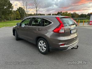 Brūns Honda CR-V 2015 Valga, ar dzinēja tilpumu 2.00 L un nobraukumu 159 tūkst. km par 12499 €, foto 5 vietnē AUTOMOTO.COM.LV