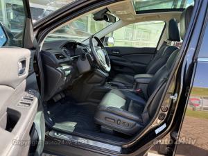 Brūns Honda CR-V 2016 Tartu, ar dzinēja tilpumu 2.00 L un nobraukumu 178 tūkst. km par 14500 €, foto 8 vietnē AUTOMOTO.COM.LV