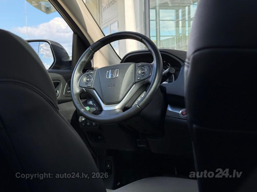 Brūns Honda CR-V 2016 Tartu, ar dzinēja tilpumu 2.00 L un nobraukumu 178 tūkst. km par 14500 €, foto 12 vietnē AUTOMOTO.COM.LV