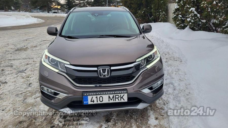 Brūns Honda CR-V 2017 Tallina, ar dzinēja tilpumu 2.00 L un nobraukumu 102 tūkst. km par 16990 €, foto 1 vietnē AUTOMOTO.COM.LV