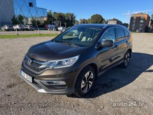 Brūns Honda CR-V 2017 Tallina, ar dzinēja tilpumu 2.00 L un nobraukumu 144 tūkst. km par 17000 €, foto  vietnē AUTOMOTO.COM.LV