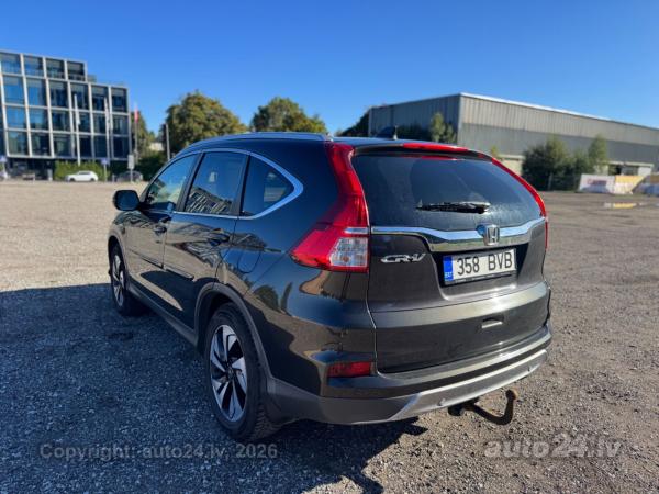 Brūns Honda CR-V 2017 Tallina, ar dzinēja tilpumu 2.00 L un nobraukumu 144 tūkst. km par 17000 €, foto 5 vietnē AUTOMOTO.COM.LV