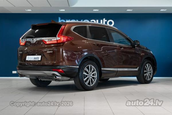 Brūns Honda CR-V 2019 Tallina, ar dzinēja tilpumu 1.50 L un nobraukumu 116 tūkst. km par 24900 €, foto 2 vietnē AUTOMOTO.COM.LV