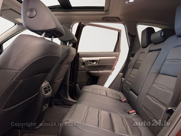 Brūns Honda CR-V 2022 Tallina, ar dzinēja tilpumu 2.00 L un nobraukumu 47 tūkst. km par 29900 €, foto 6 vietnē AUTOMOTO.COM.LV