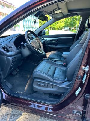 Brown Honda CR-V 2022 in Narva, with an engine capacity of 2.00 L and mileage of 82 thousand km for 32000 €, photo 7 on AUTOMOTO.COM.LV