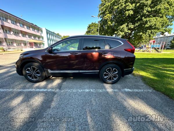 Хонда СРВ 2022 в Нарва на AUTOMOTO.COM.LV Коричневый Хонда СРВ 2022 в Нарва, объемом двигателя 2.00 л и пробегом 82 тыс. км за 32000 €, фото 9 на AUTOMOTO.COM.LV