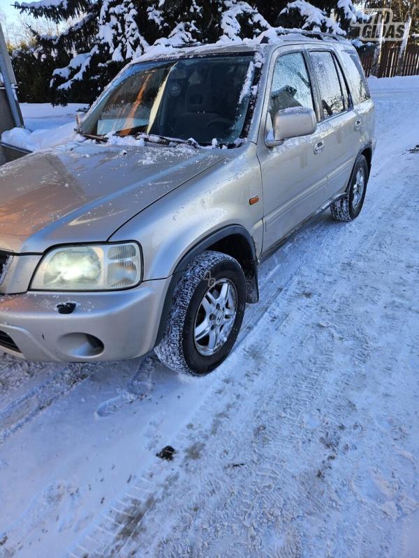 Honda CR-V 1999 in Panevezys, with an engine capacity of 2.00 L and mileage of 31 thousand km for 1400 €, photo 3 on AUTOMOTO.COM.LV