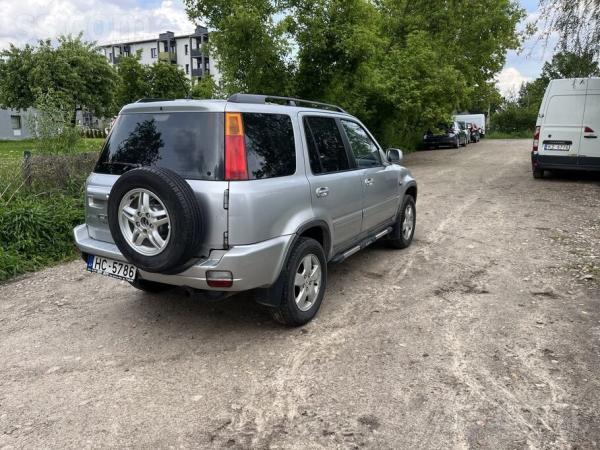 Honda CR-V 2000 in Riga, with an engine capacity of 2.00 L and mileage of 275 thousand km for 3500 €, photo 7 on AUTOMOTO.COM.LV