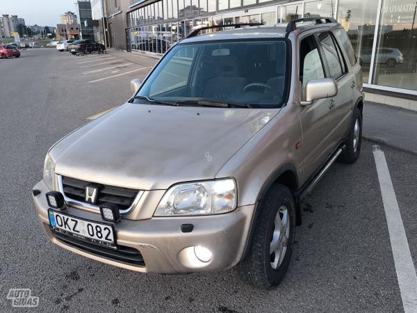 Honda CR-V 2000 in Kaunas, with an engine capacity of 2.00 L and mileage of 312 thousand km for 1499 €, photo 4 on AUTOMOTO.COM.LV