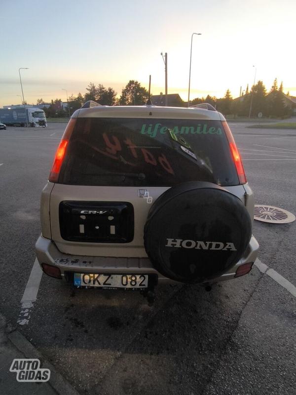 Honda CR-V 2000 in Kaunas, with an engine capacity of 2.00 L and mileage of 312 thousand km for 1499 €, photo 6 on AUTOMOTO.COM.LV