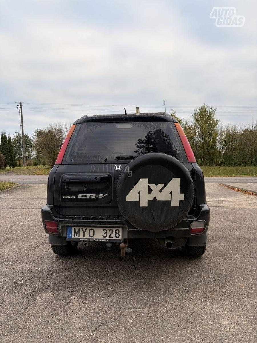 Honda CR-V 2000 Alīta, ar dzinēja tilpumu 2.00 L un nobraukumu 272 tūkst. km par 2500 €, foto 5 vietnē AUTOMOTO.COM.LV
