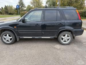 Honda CR-V 2000 Alīta, ar dzinēja tilpumu 2.00 L un nobraukumu 272 tūkst. km par 2500 €, foto 7 vietnē AUTOMOTO.COM.LV