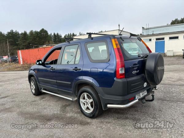 Honda CR-V 2002 in Narva, with an engine capacity of 2.00 L and mileage of 195 thousand km for 999 €, photo 5 on AUTOMOTO.COM.LV