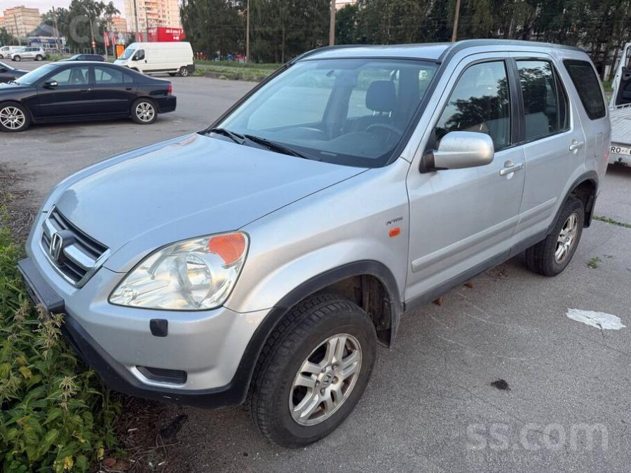 Honda CR-V 2002 Rīga, ar dzinēja tilpumu 2.00 L un nobraukumu 377 tūkst. km par 650 €, foto 1 vietnē AUTOMOTO.COM.LV