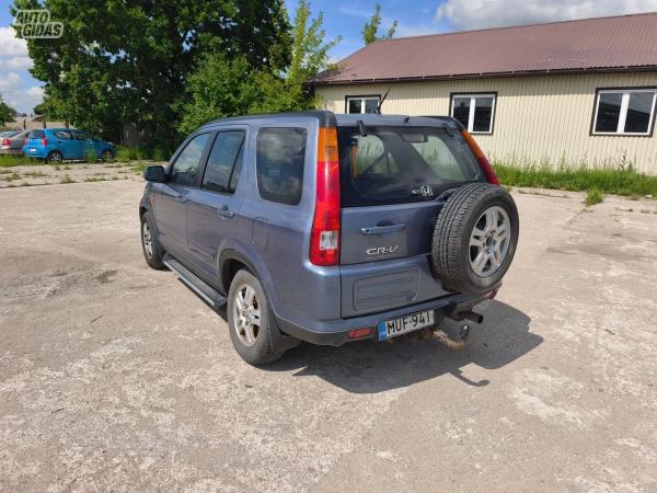 Honda CR-V 2002 in Kelme, with an engine capacity of 2.00 L and mileage of 350 thousand km for 1350 €, photo 3 on AUTOMOTO.COM.LV