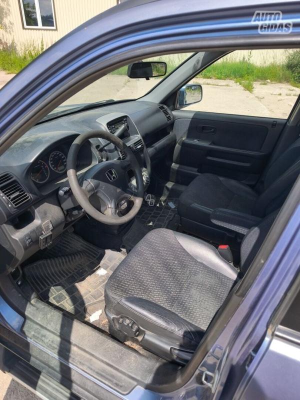 Honda CR-V 2002 in Kelme, with an engine capacity of 2.00 L and mileage of 350 thousand km for 1350 €, photo 9 on AUTOMOTO.COM.LV