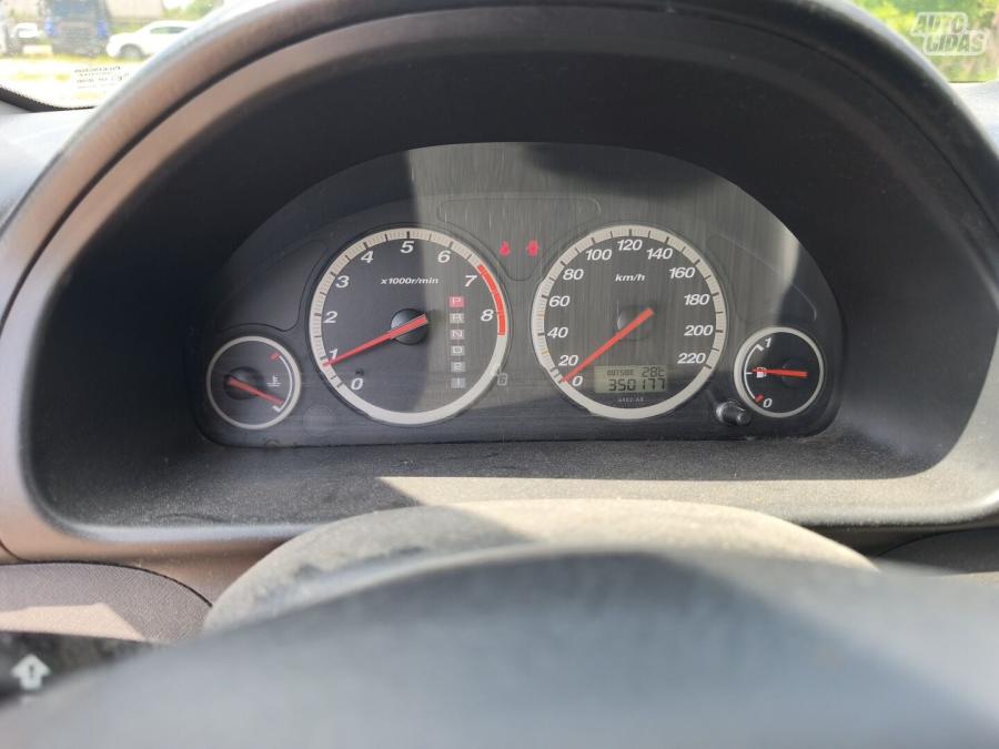 Honda CR-V 2002 Kelmė, ar dzinēja tilpumu 2.00 L un nobraukumu 350 tūkst. km par 1350 €, foto 13 vietnē AUTOMOTO.COM.LV