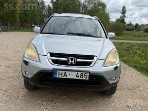 Honda CR-V 2003 Kuldīga, ar dzinēja tilpumu 2.00 L un nobraukumu 457 tūkst. km par 1650 €, foto 3 vietnē AUTOMOTO.COM.LV