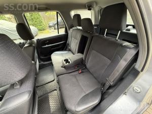 Honda CR-V 2004 Rīga, ar dzinēja tilpumu 2.00 L un nobraukumu 273 tūkst. km par 3900 €, foto 12 vietnē AUTOMOTO.COM.LV
