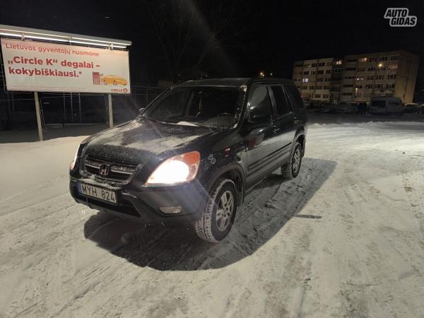 Honda CR-V 2004 Šauļi, ar dzinēja tilpumu 2.20 L un nobraukumu 330 tūkst. km par 2500 €, foto 3 vietnē AUTOMOTO.COM.LV