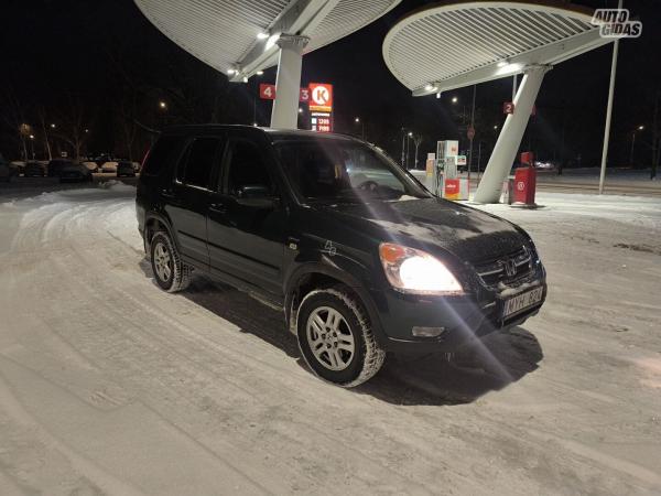 Honda CR-V 2004 Šauļi, ar dzinēja tilpumu 2.20 L un nobraukumu 330 tūkst. km par 2500 €, foto 5 vietnē AUTOMOTO.COM.LV