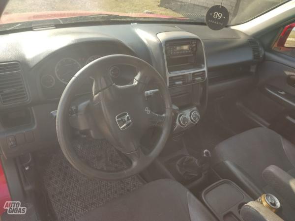 Honda CR-V 2004 Klaipėda, ar dzinēja tilpumu 2.00 L un nobraukumu 200 tūkst. km par 1200 €, foto 2 vietnē AUTOMOTO.COM.LV