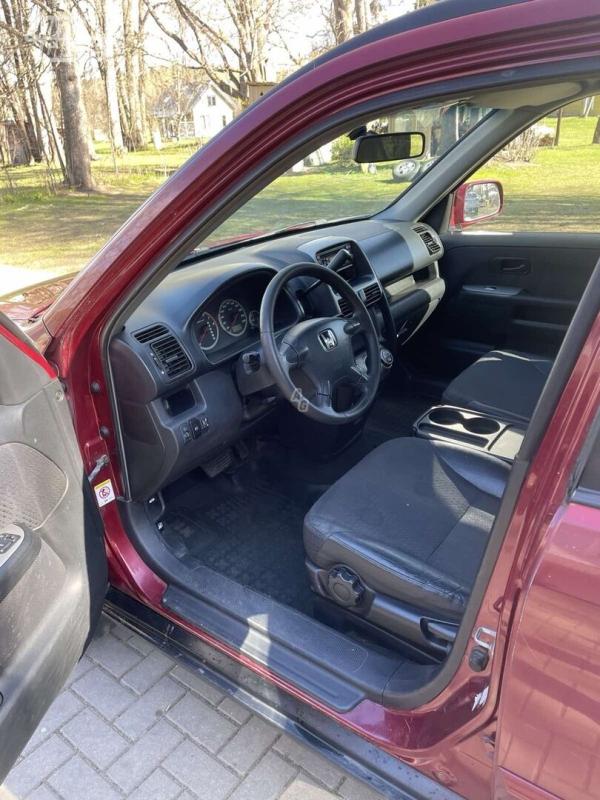 Honda CR-V 2004 Ignalina, ar dzinēja tilpumu 2.00 L un nobraukumu 259 tūkst. km par 2900 €, foto 10 vietnē AUTOMOTO.COM.LV