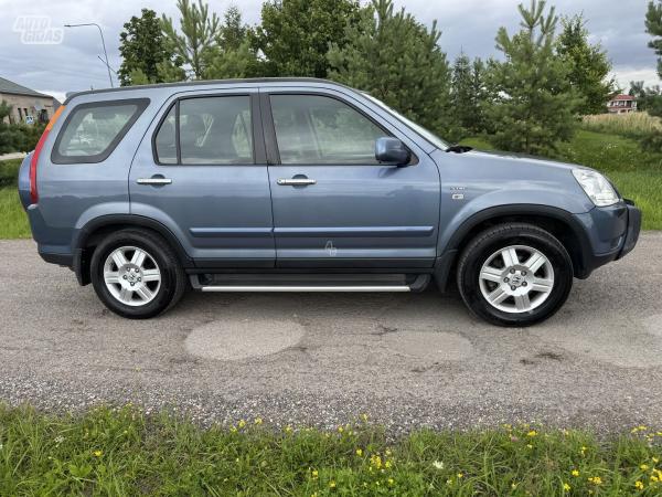 Honda CR-V 2004 in Kaunas, with an engine capacity of 2.00 L and mileage of 300 thousand km for 2900 €, photo 7 on AUTOMOTO.COM.LV