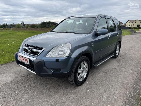Honda CR-V 2004 in Kaunas, with an engine capacity of 2.00 L and mileage of 300 thousand km for 2850 €, photo 3 on AUTOMOTO.COM.LV