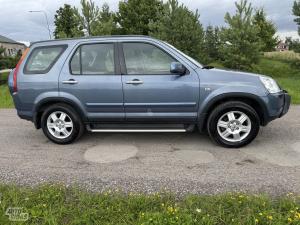Honda CR-V 2004 in Kaunas, with an engine capacity of 2.00 L and mileage of 300 thousand km for 2850 €, photo 9 on AUTOMOTO.COM.LV