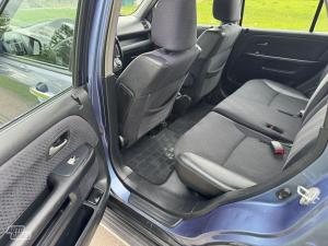 Honda CR-V 2004 in Kaunas, with an engine capacity of 2.00 L and mileage of 300 thousand km for 2850 €, photo 26 on AUTOMOTO.COM.LV