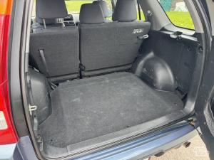 Honda CR-V 2004 in Kaunas, with an engine capacity of 2.00 L and mileage of 300 thousand km for 2850 €, photo 28 on AUTOMOTO.COM.LV