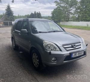 Honda CR-V 2005 Rēzekne, ar dzinēja tilpumu 2.20 L un nobraukumu 446 tūkst. km par 2050 €, foto 2 vietnē AUTOMOTO.COM.LV