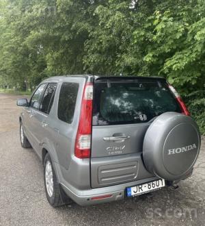 Honda CR-V 2005 Rēzekne, ar dzinēja tilpumu 2.20 L un nobraukumu 446 tūkst. km par 2050 €, foto 3 vietnē AUTOMOTO.COM.LV