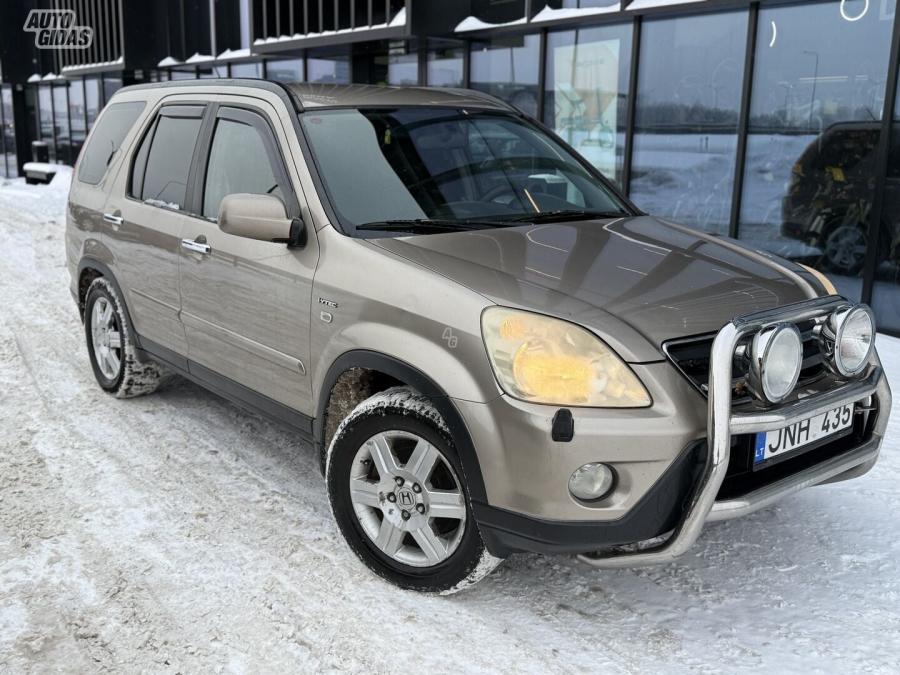 Honda CR-V 2005 in Vilnius, with an engine capacity of 2.00 L and mileage of 4221 thousand km for 3300 €, photo 15 on AUTOMOTO.COM.LV
