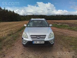Honda CR-V 2005 Daugavpils, ar dzinēja tilpumu 2.20 L un nobraukumu 311 tūkst. km par 2500 €, foto  vietnē AUTOMOTO.COM.LV