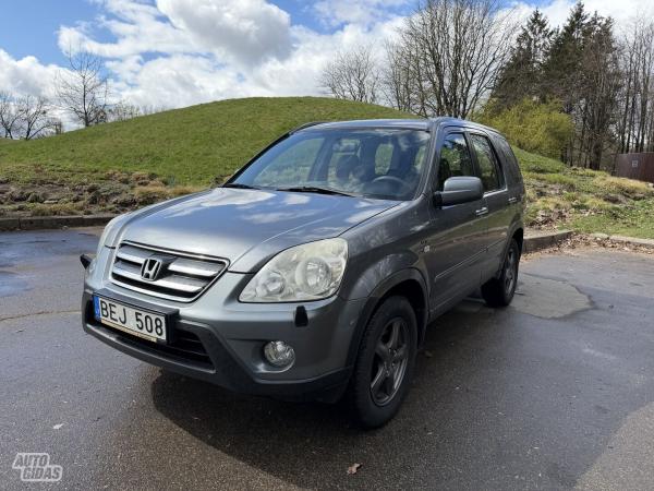 Honda CR-V 2005 in Kaunas, with an engine capacity of 2.00 L and mileage of 361 thousand km for 1450 €, photo 1 on AUTOMOTO.COM.LV