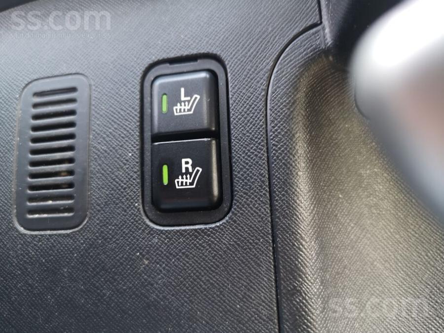 Honda CR-V 2005 Rīga, ar dzinēja tilpumu 2.00 L un nobraukumu 0 tūkst. km par 1990 €, foto 14 vietnē AUTOMOTO.COM.LV