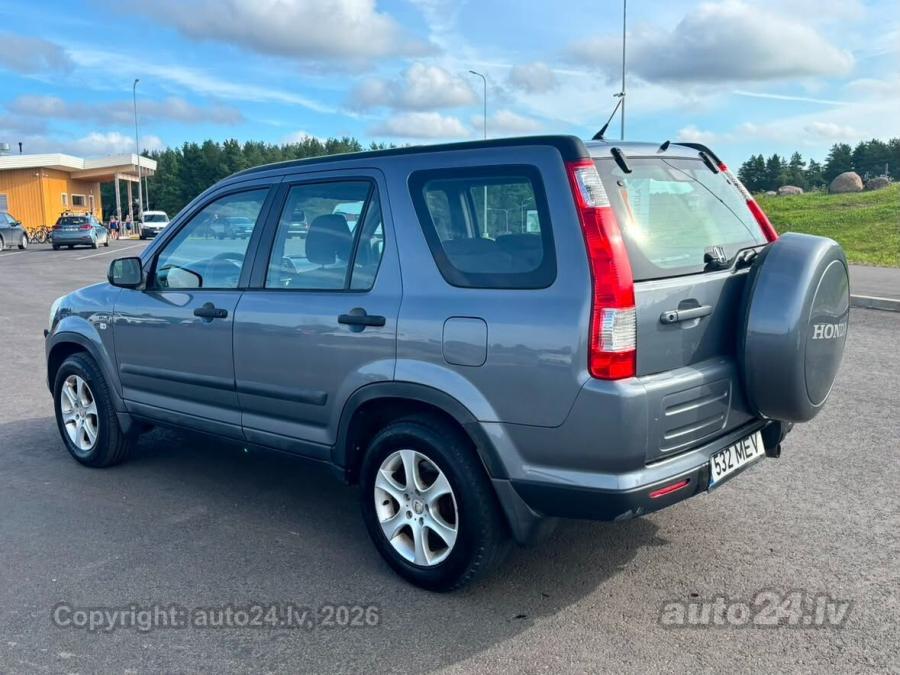 Honda CR-V 2005 Narva, ar dzinēja tilpumu 2.00 L un nobraukumu 354 tūkst. km par 1300 €, foto 4 vietnē AUTOMOTO.COM.LV