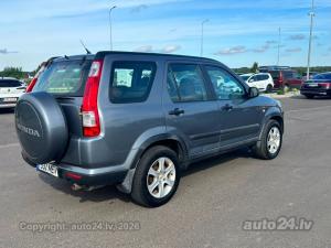 Honda CR-V 2005 Narva, ar dzinēja tilpumu 2.00 L un nobraukumu 354 tūkst. km par 1300 €, foto 5 vietnē AUTOMOTO.COM.LV