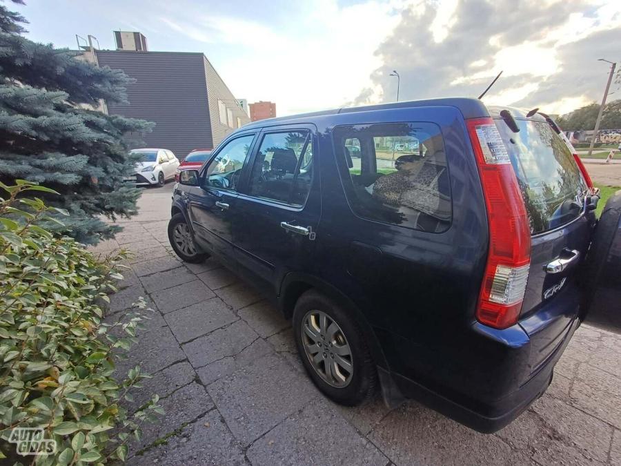 Honda CR-V 2005 Kauņa, ar dzinēja tilpumu 2.00 L un nobraukumu 295 tūkst. km par 3300 €, foto 6 vietnē AUTOMOTO.COM.LV