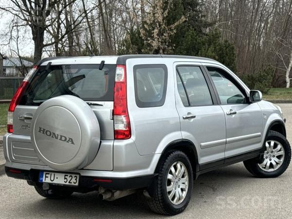 Honda CR-V 2006 Jelgava, ar dzinēja tilpumu 2.00 L un nobraukumu 280 tūkst. km par 2000 €, foto 5 vietnē AUTOMOTO.COM.LV