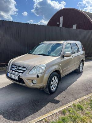 Honda CR-V 2006 in Marijampole, with an engine capacity of 2.20 L and mileage of 310 thousand km for 2850 €, photo  on AUTOMOTO.COM.LV