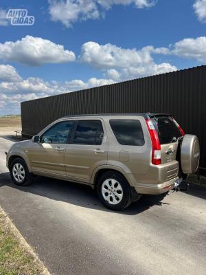 Honda CR-V 2006 in Marijampole, with an engine capacity of 2.20 L and mileage of 310 thousand km for 2850 €, photo 6 on AUTOMOTO.COM.LV