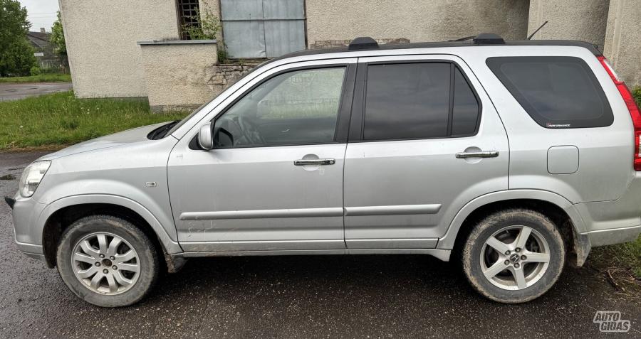 Honda CR-V 2006 Viļņa, ar dzinēja tilpumu 2.20 L un nobraukumu 288 tūkst. km par 1650 €, foto 6 vietnē AUTOMOTO.COM.LV
