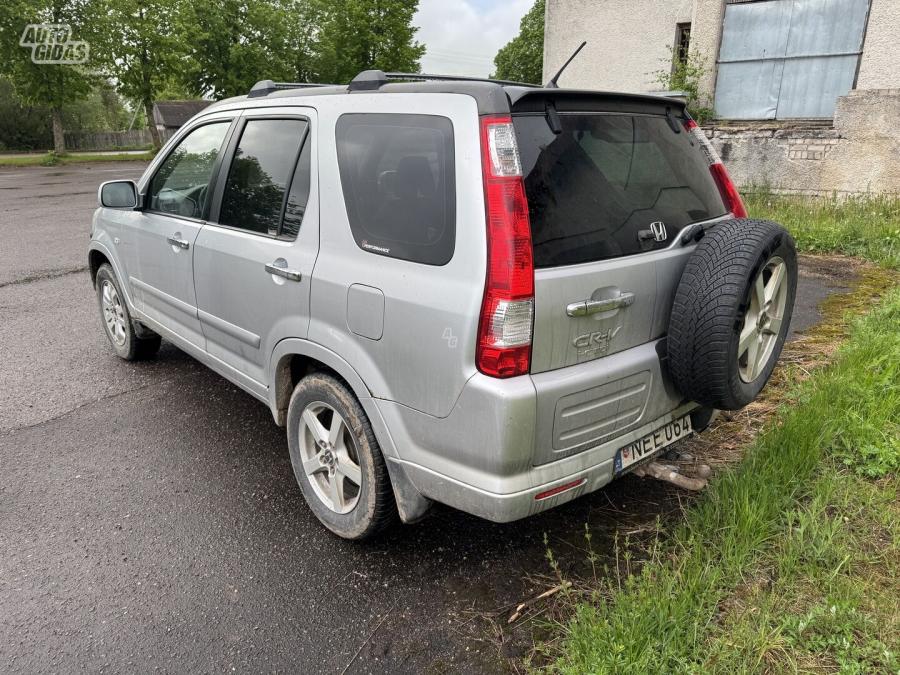 Honda CR-V 2006 Viļņa, ar dzinēja tilpumu 2.20 L un nobraukumu 288 tūkst. km par 1650 €, foto 7 vietnē AUTOMOTO.COM.LV